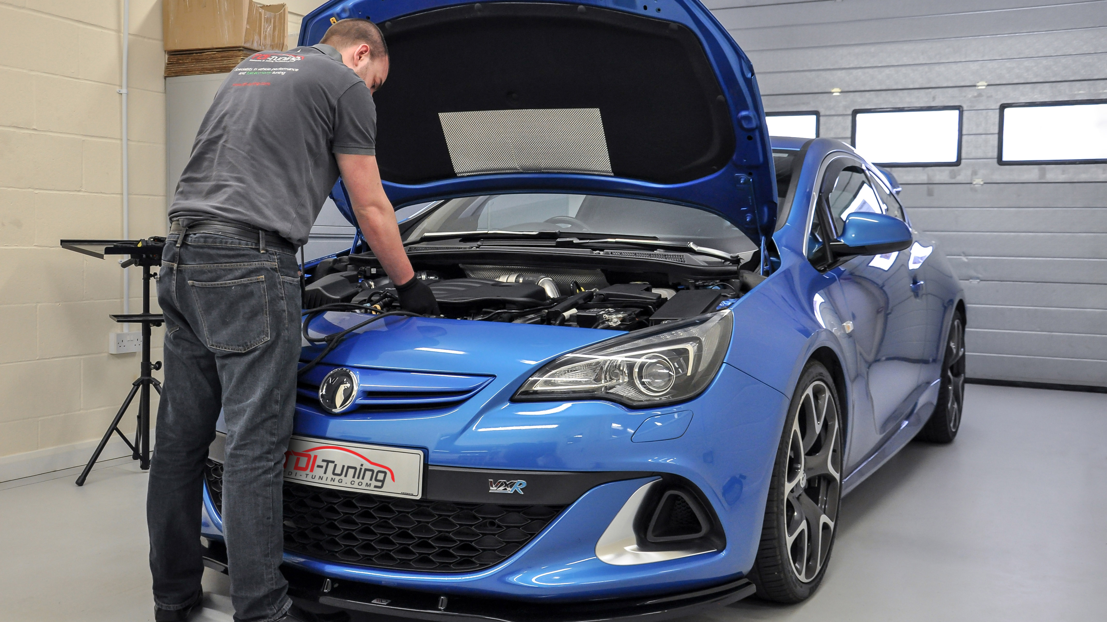 TDI Tuning - August Car of the Month - Vauxhall Astra VXR